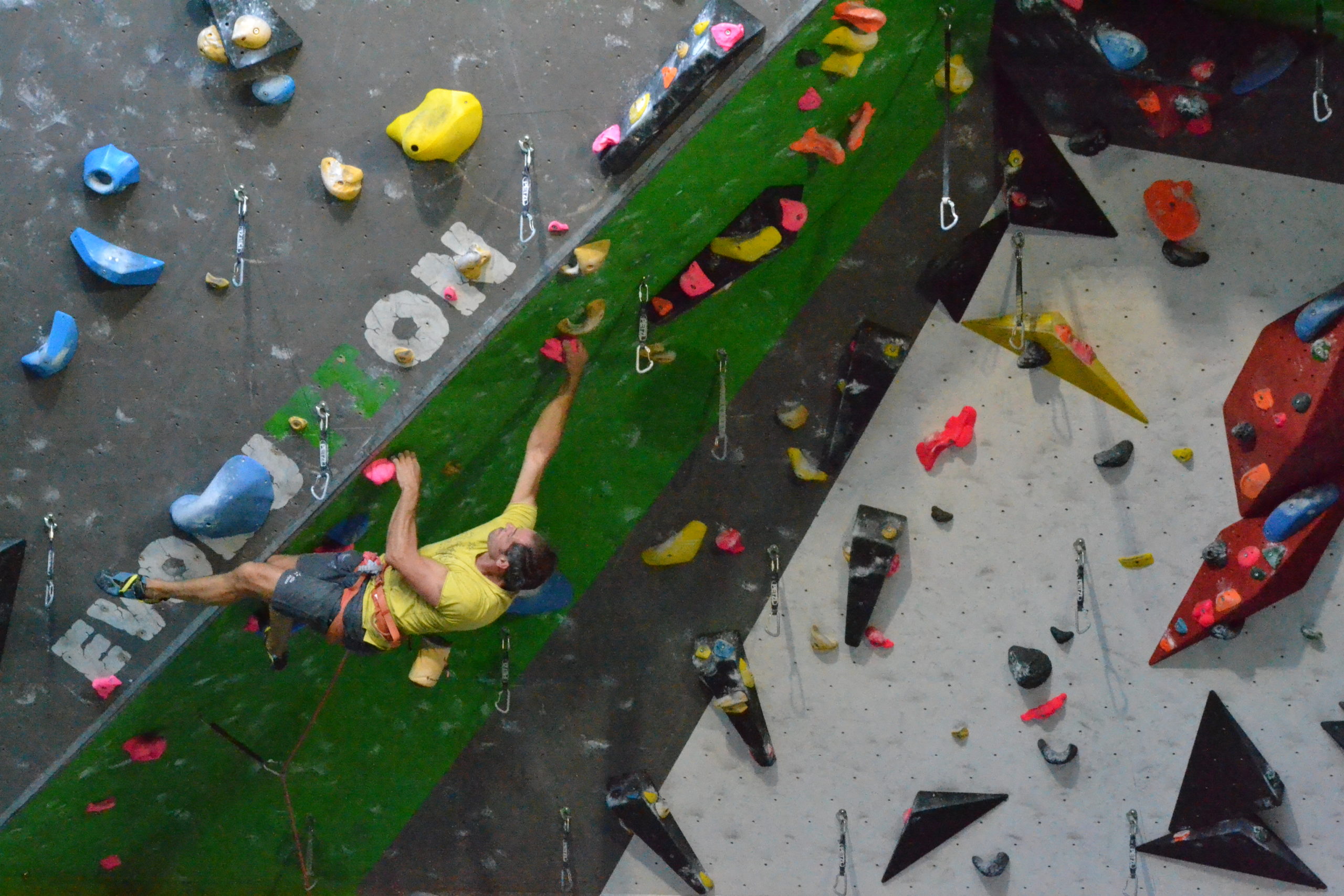 Evolution Center | Centro d'arrampicata - Taverne